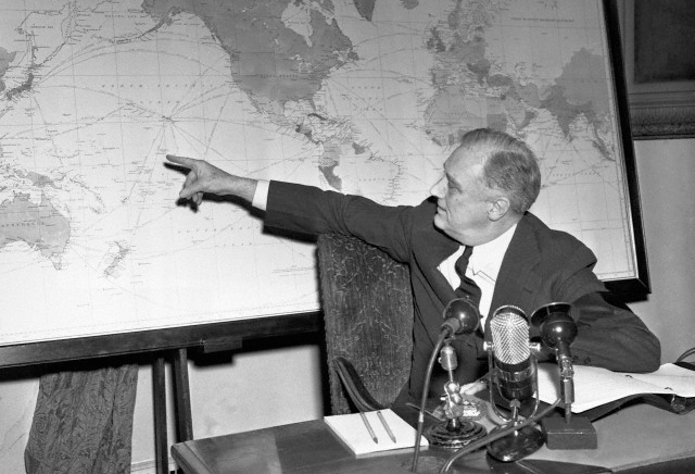 What a Real Wartime President Does : Democracy Journal