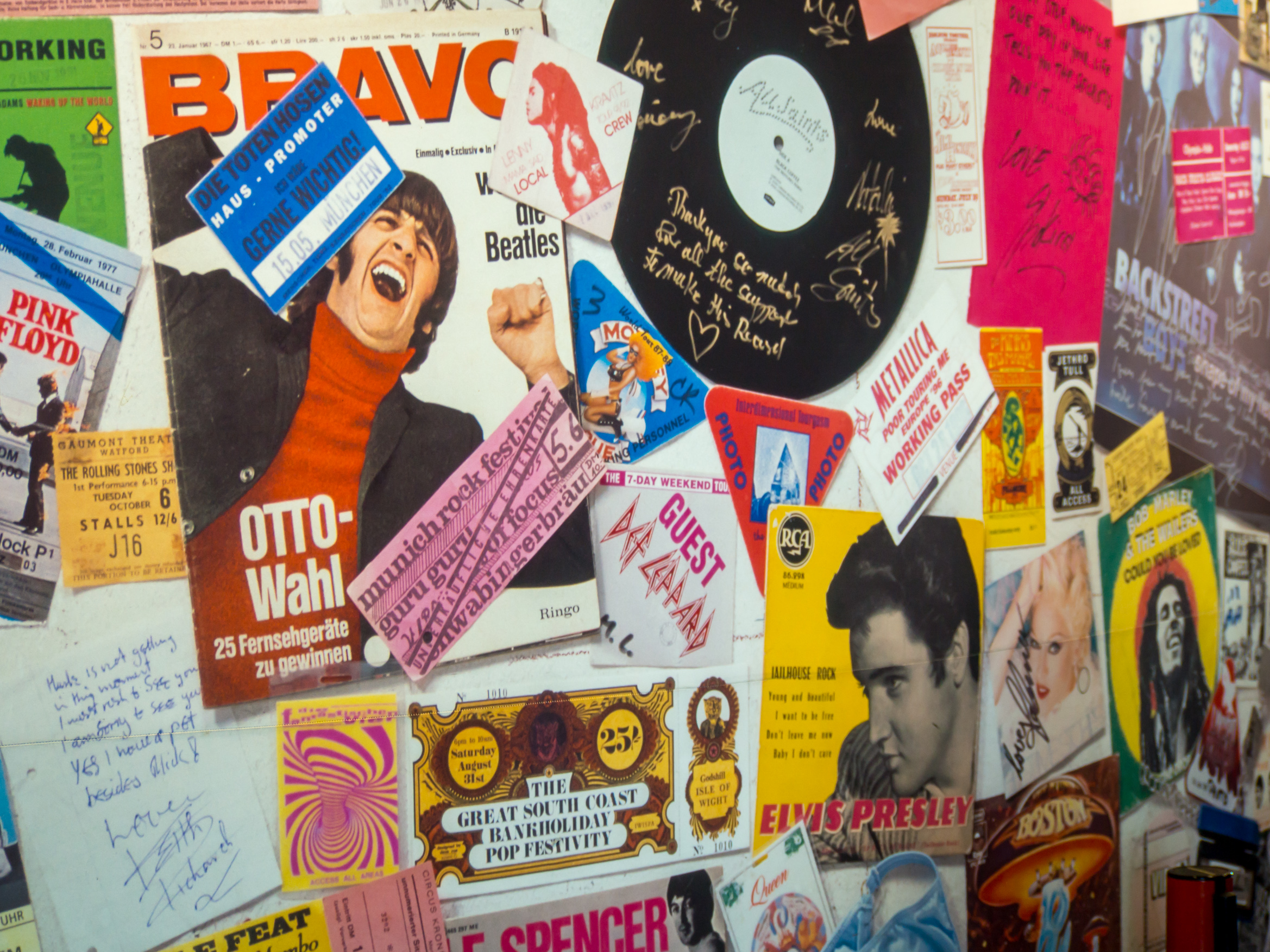 Elvis Was in the Building : Democracy Journal